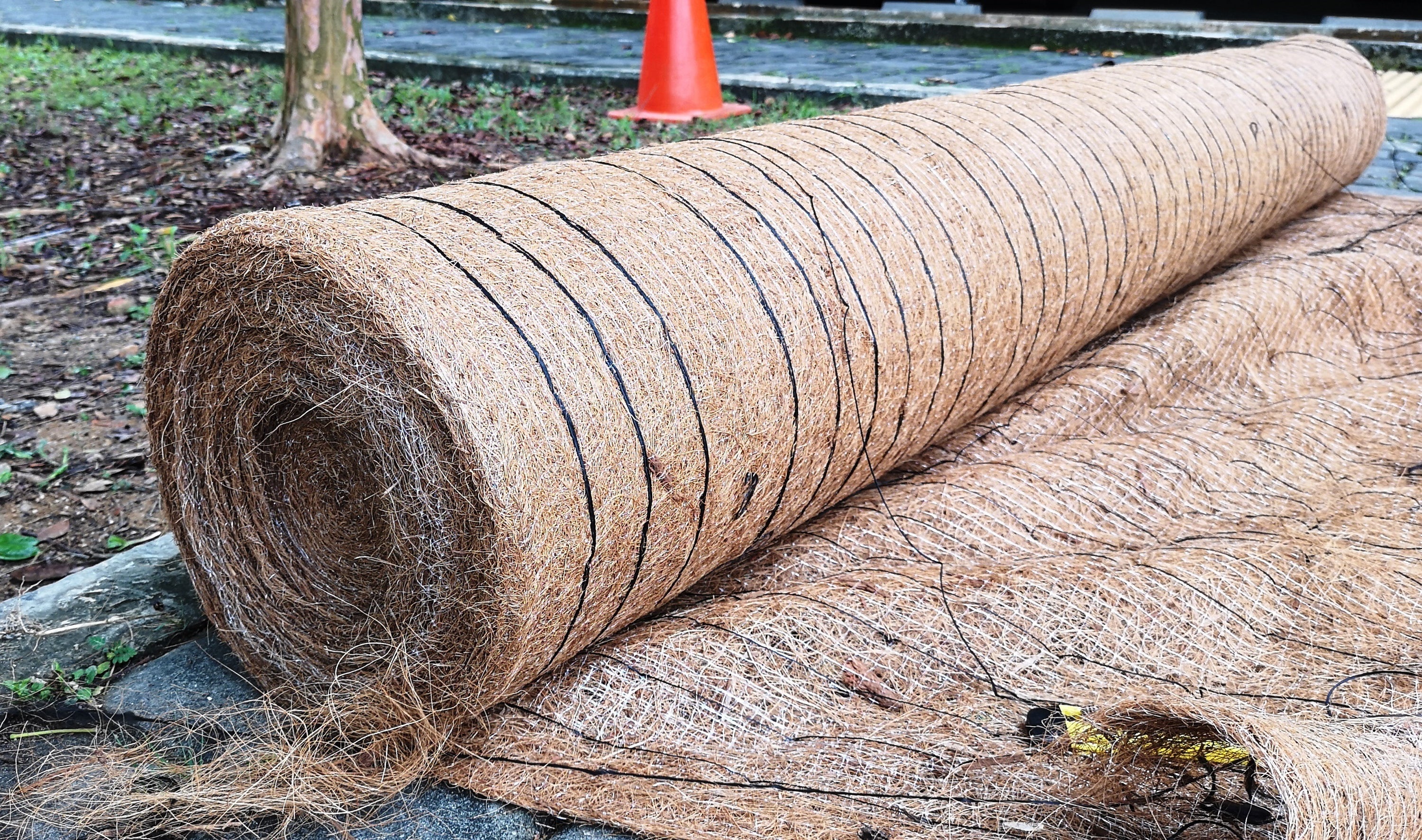 BioStakes - Biodegradable Erosion Control, Sod & Landscape Hold Stake ...